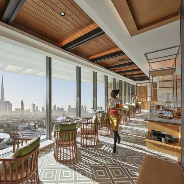 Mandarin Oriental Jumeirah | Love Your Holidays | Dubai Experts